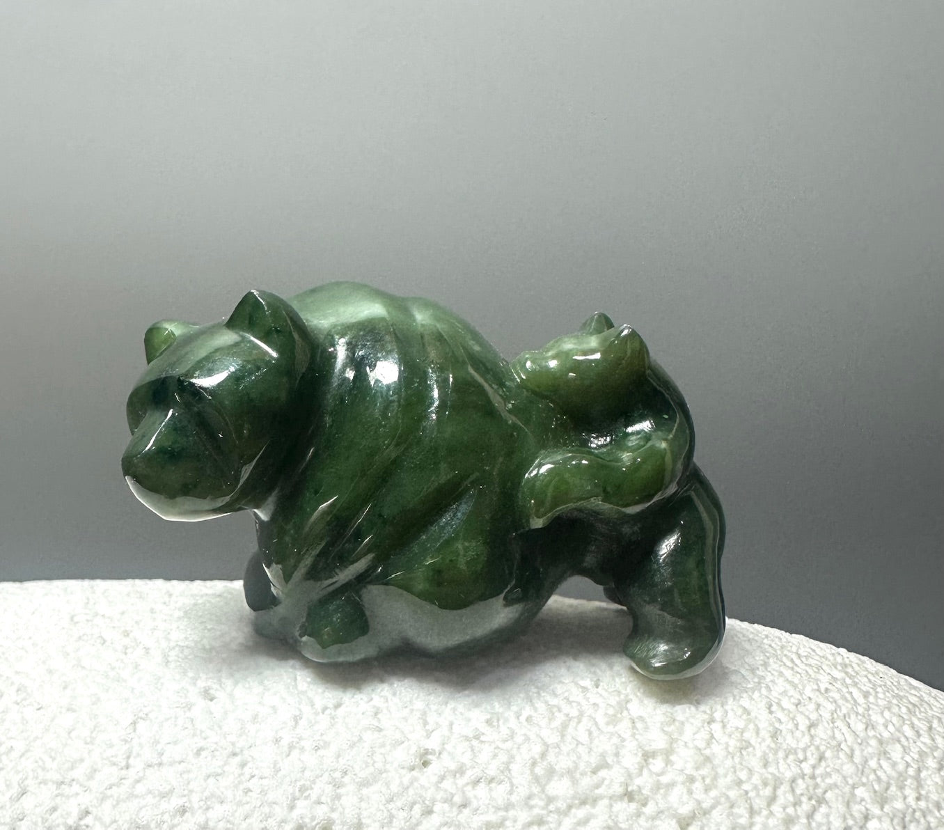 2" Bear with Cub – Jade Mine Canada